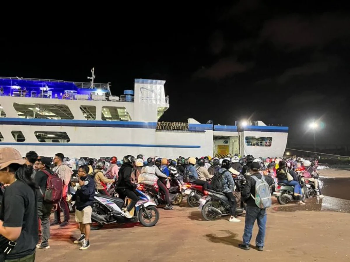 19.399 Pemudik R2 Sudah Nyebrang ke Sumatera Melalui Pelabuhan Ciwandan, Prediksi Puncak Hari ...