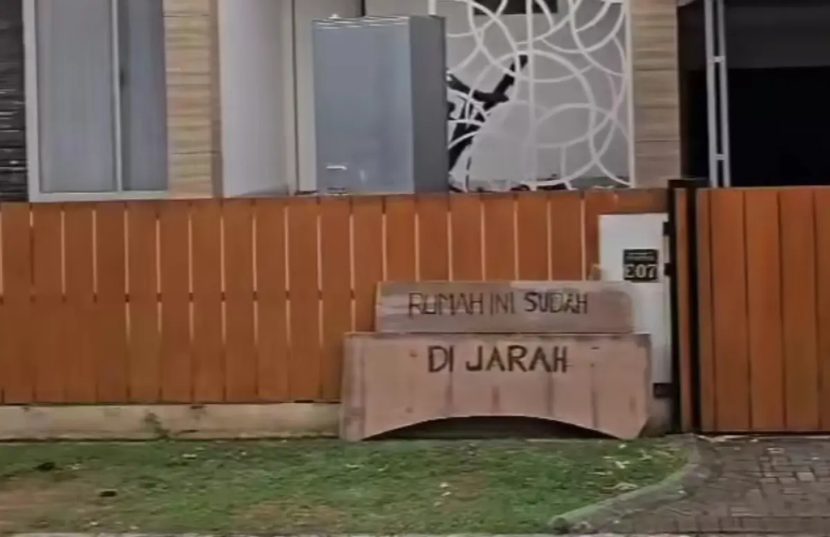 Rumah yang Dijarah Massa Ternyata Rumah Kontrakan Mantan Suami Nafa Urbach – delik.tv